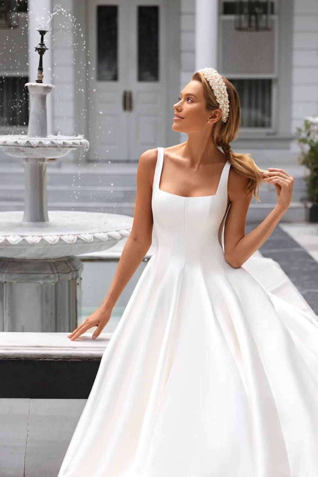 ALYSEE – Lorraine Tyne Bridal